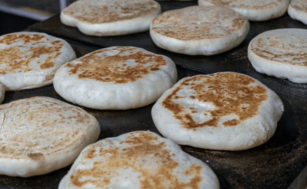 What Are the Two Main Types of Pupusas?